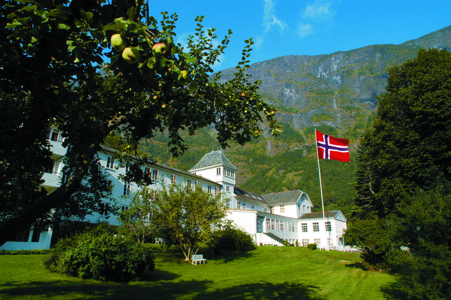 Fretheim Hotel | Easy Travel: Holidays in Finland, Scandinavia and ...